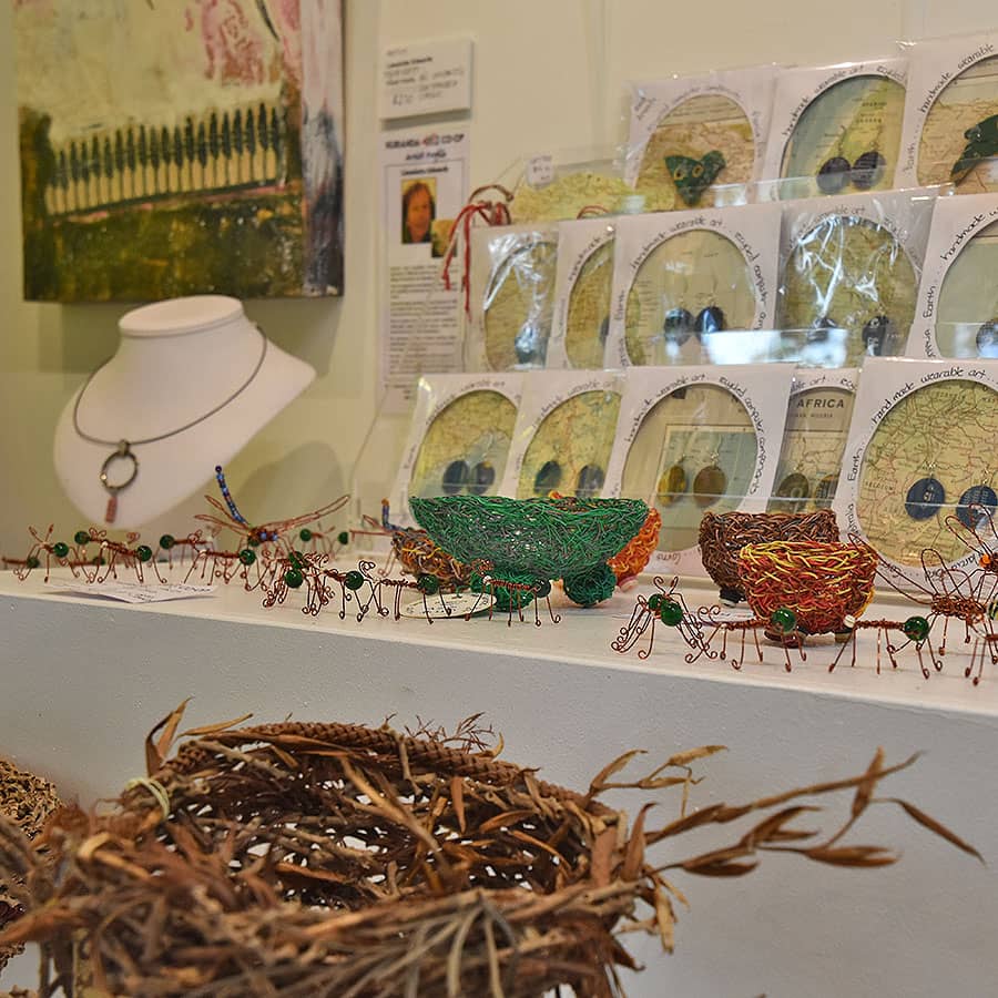 Kuranda Arts Cooperative - Kuranda Village in the Rainforest - Open Daily